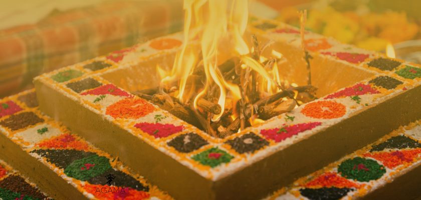 Tantric yagna (fire ceremony) - Agama Yoga